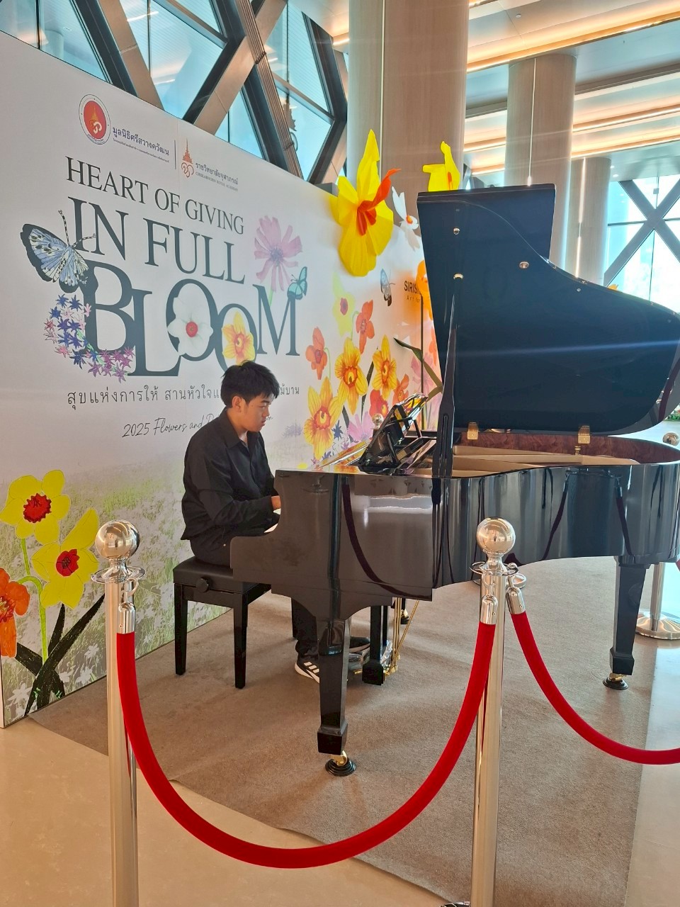 ขอขอบคุณนักดนตรีจิตอาสาโครงการ CRA Music Therapy จากใจ… ที่ร่วมสร้างรอย ...