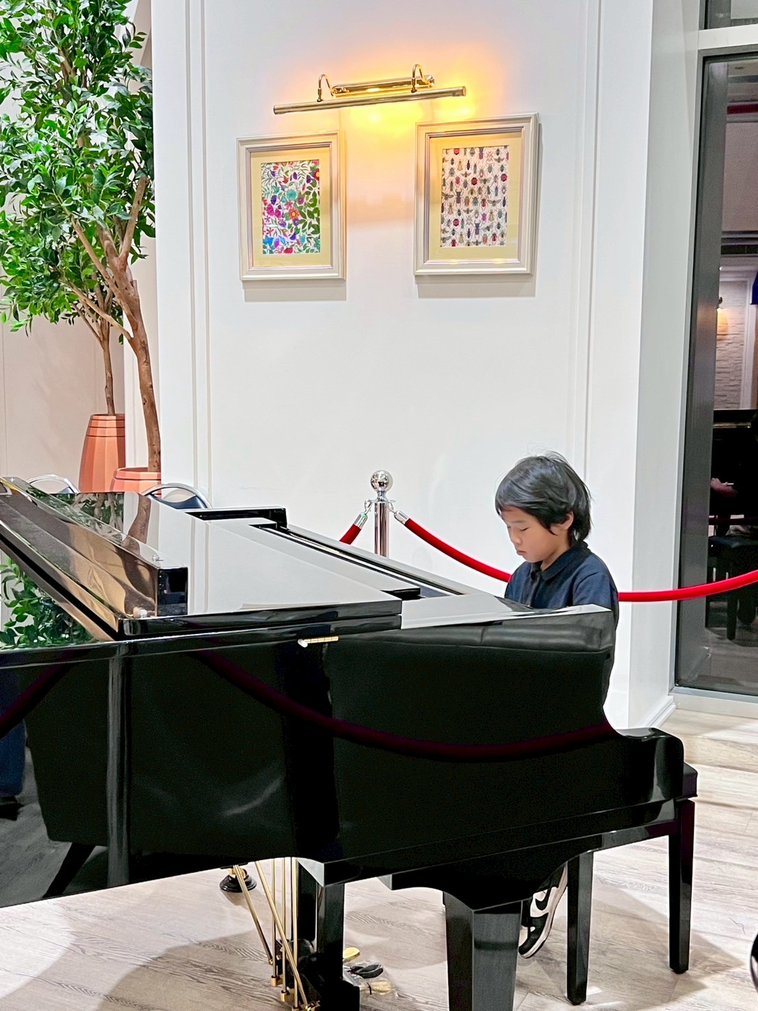 ขอขอบคุณนักดนตรีจิตอาสาโครงการ CRA Music Therapy จากใจ… ที่ร่วมสร้างรอย ...