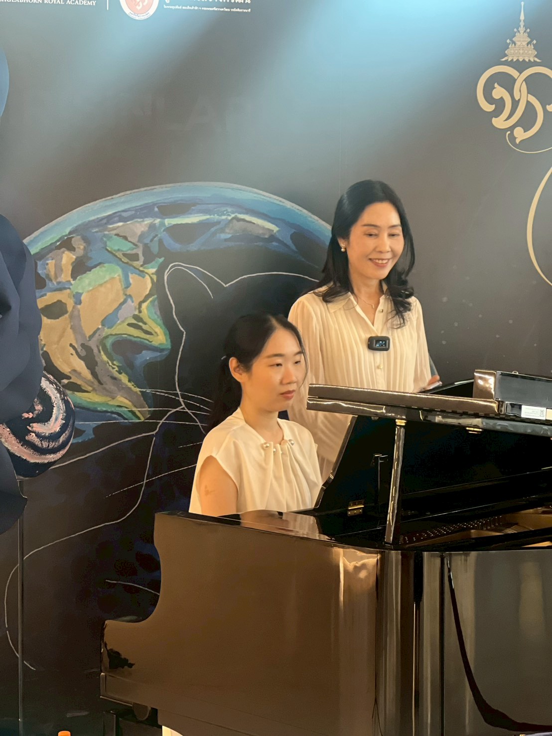 โครงการดนตรีจิตอาสา CRA Music Therapy โรงพยาบาลจุฬาภรณ์ มอบเสียงดนตรี ...