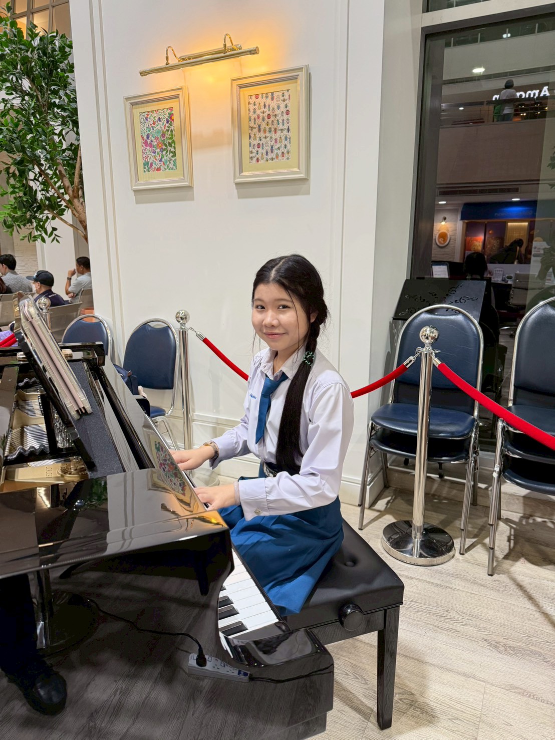 โครงการดนตรีจิตอาสา CRA Music Therapy โรงพยาบาลจุฬาภรณ์ มอบเสียงดนตรี ...
