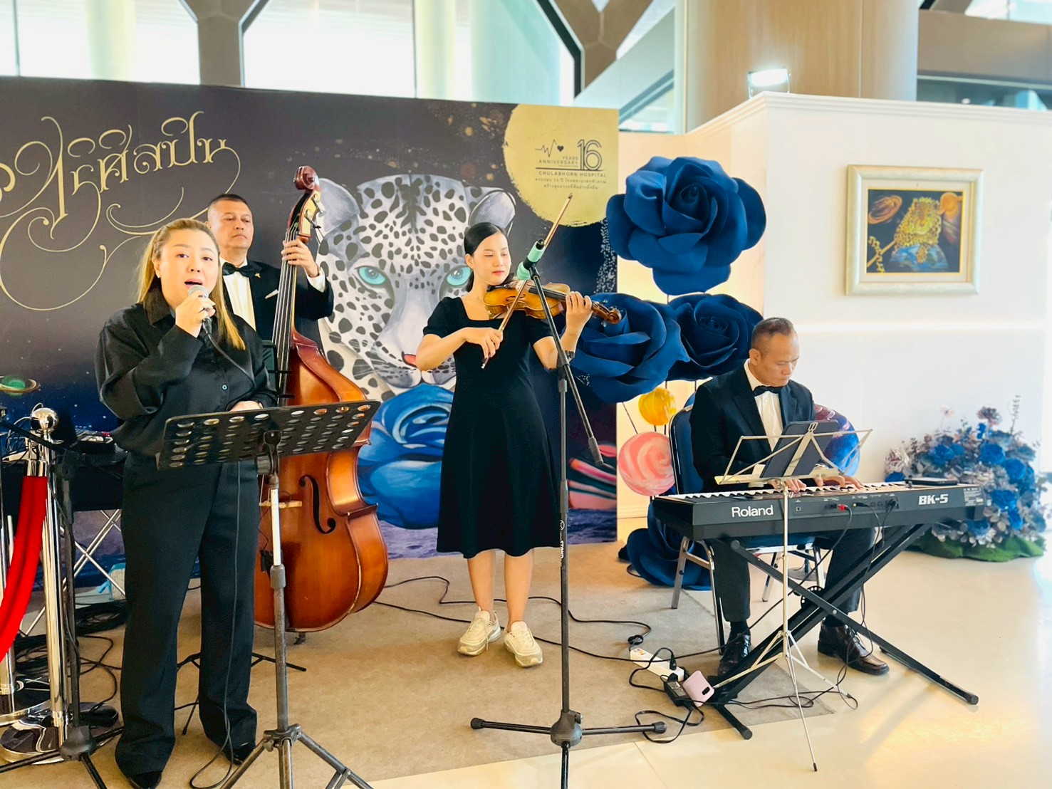 โครงการดนตรีจิตอาสา CRA Music Therapy โรงพยาบาลจุฬาภรณ์ ระหว่างวันที่ 5 ...